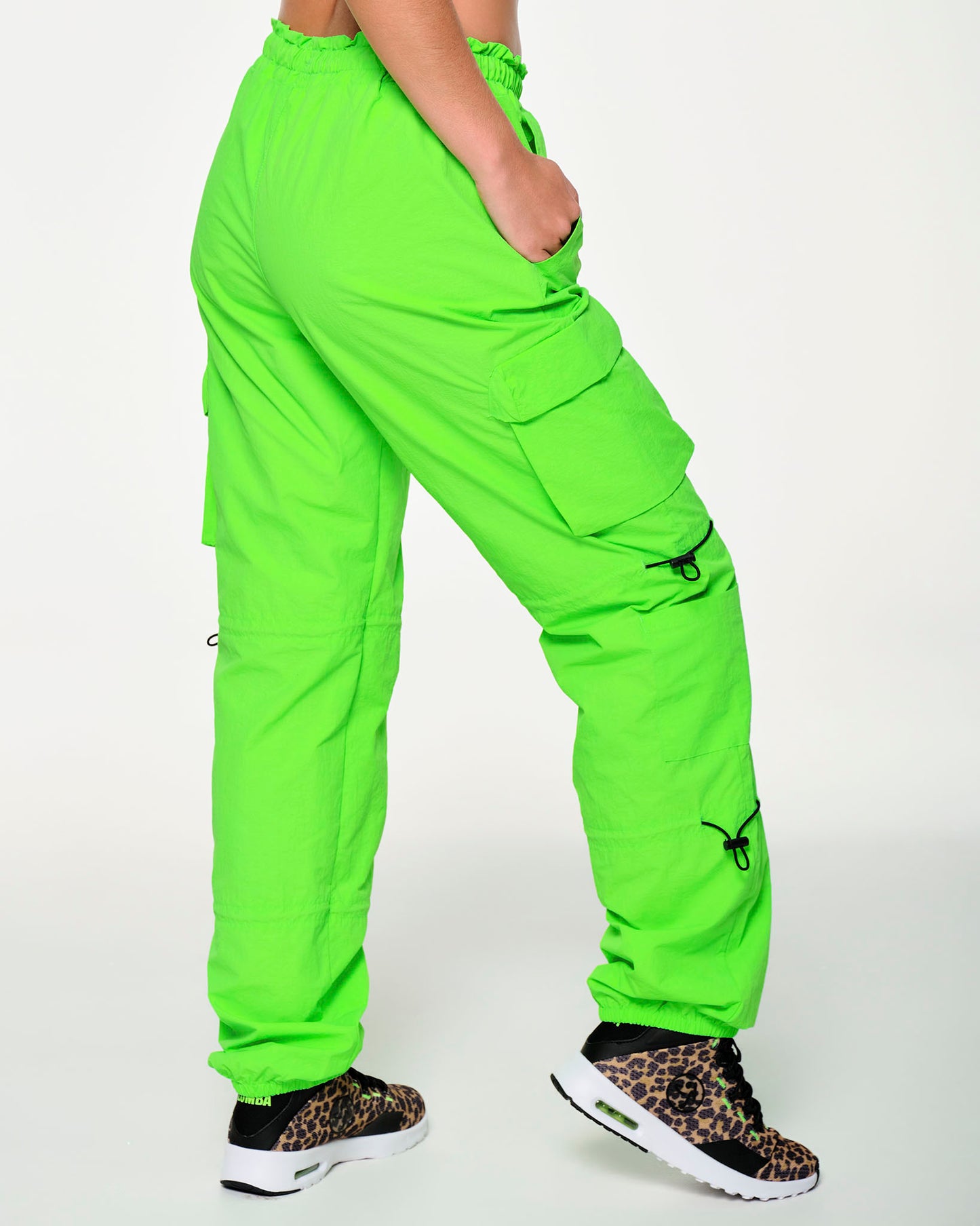 Zumba Glow Cargo Pants – Zumba Wear | STRONG iD